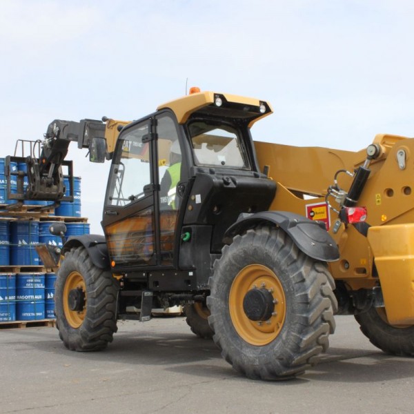 CAT TH514C Telehandler - Versatile Equipment Ltd
