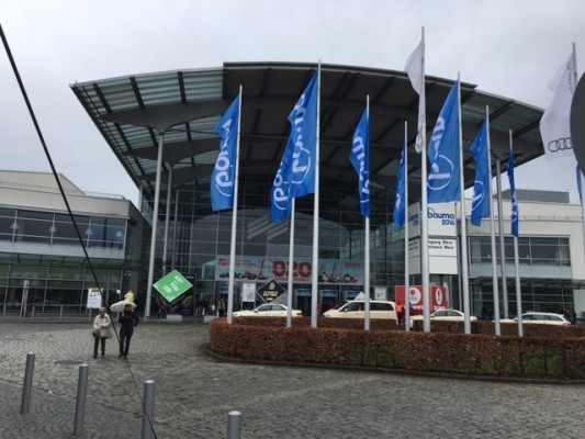 Record Breaking Numbers at Bauma 2016 - Versatile Equipment Record Breaking Numbers at Bauma 2016 - Versatile Equipment